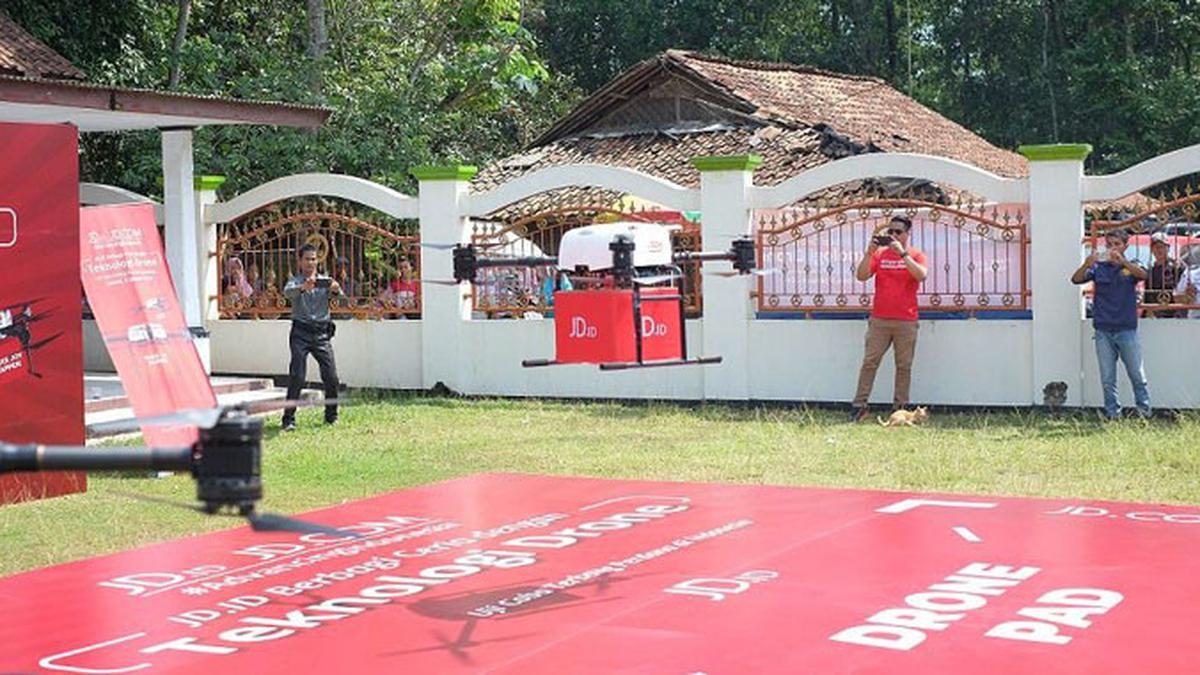 Drone JD.com Resmi Mengangkasa Pertama Kali di Indonesia