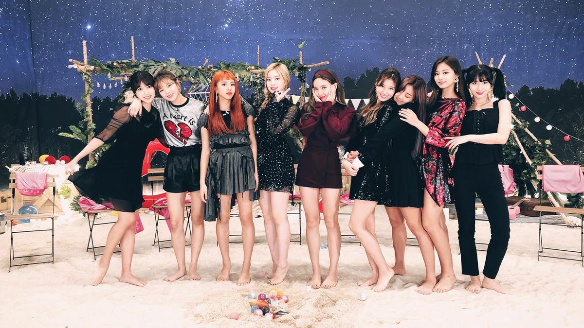 5 Comeback Keren Girlband K-Pop di Bulan Juli - Entertainment Fimela.com