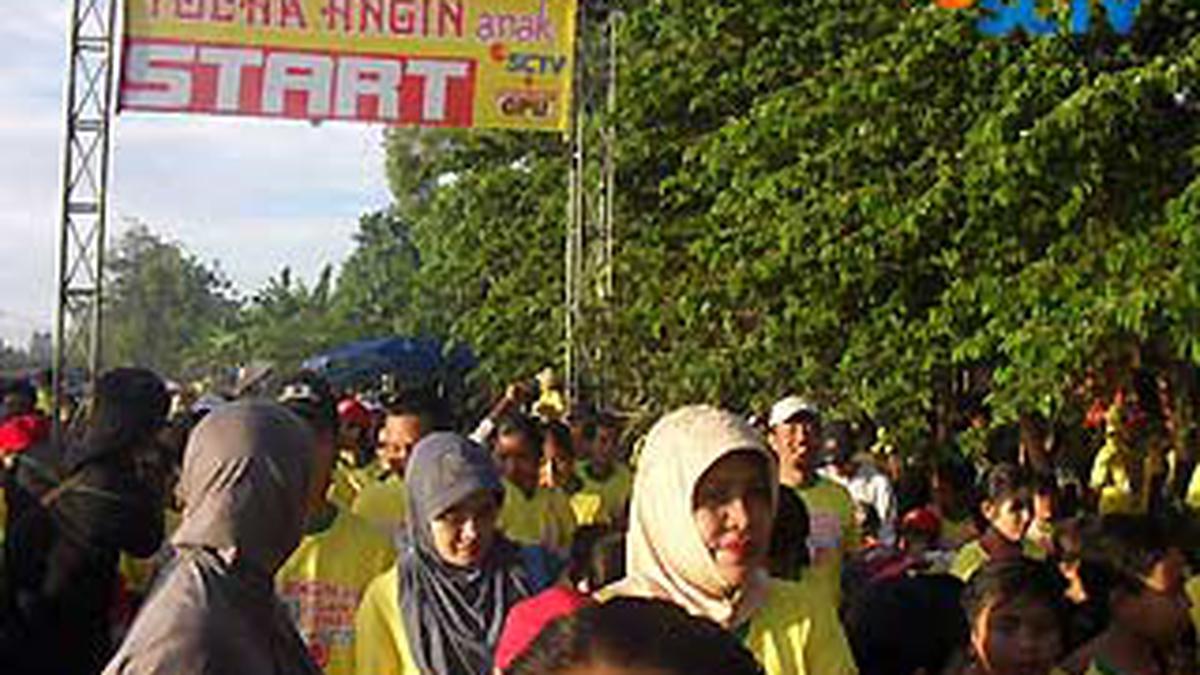 Ribuan Warga Ikuti Jalan Sehat SCTV - News Liputan6.com
