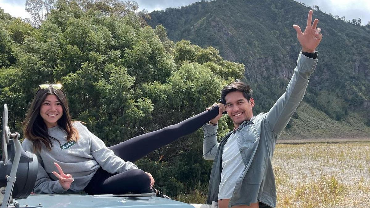 8 Pesona Jazmine Rowe Kekasih Richard Kyle yang Bertemu Di Program Cari ...