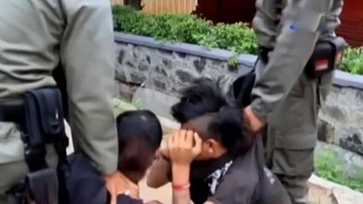 VIDEO: Pengamen dan Pengemis Kejar-kejaran dengan Satpol PP - News ...