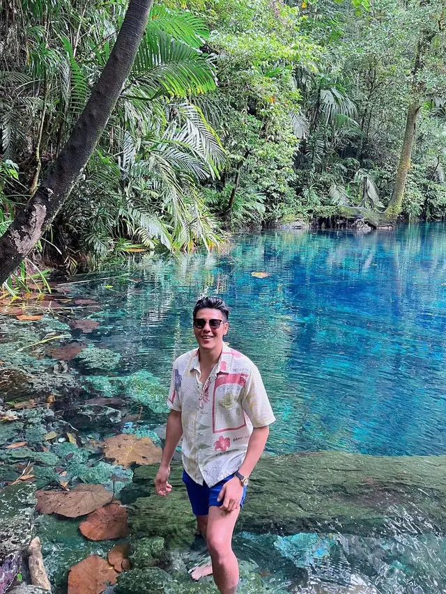 Fakta Menarik tentang Chevra Yolandi, Suami Via Vallen yang Rela ...