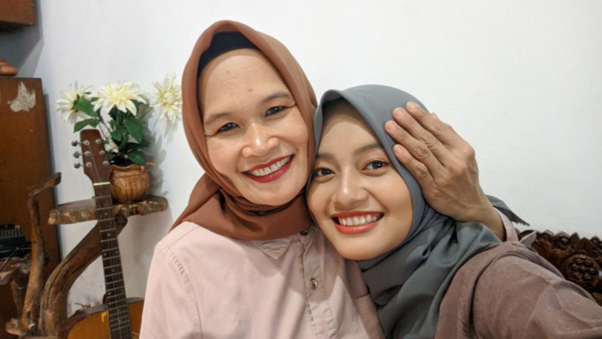 Keberhasilanku Tak Lepas dari Doa Tulus dan Senyuman Ibu