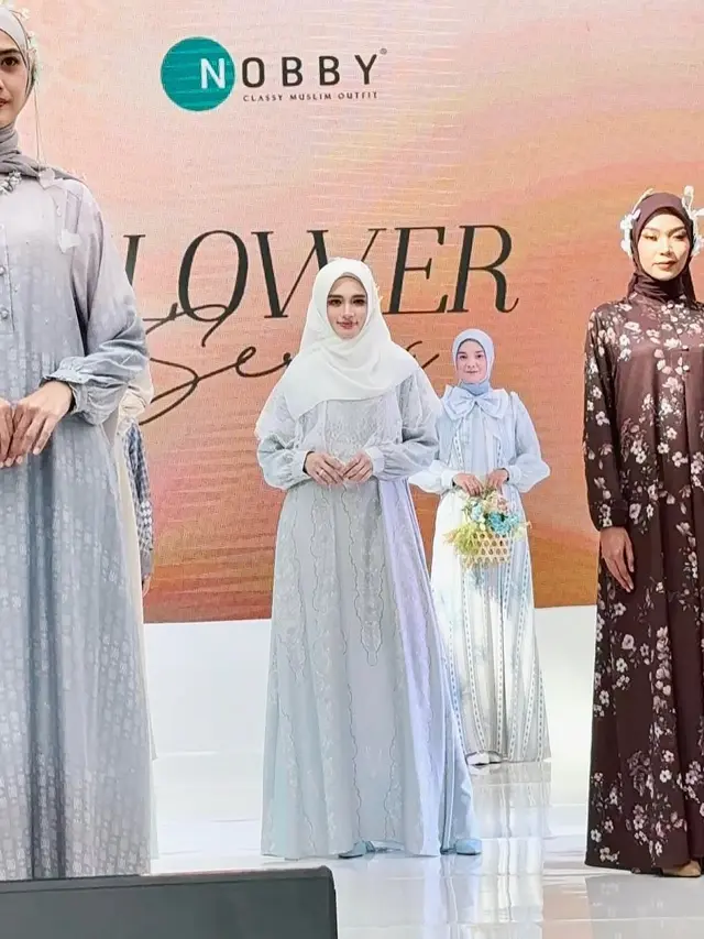 Inara Rusli Melenggang ke Ajang Fashion Bertema Delightful Ramadan ...