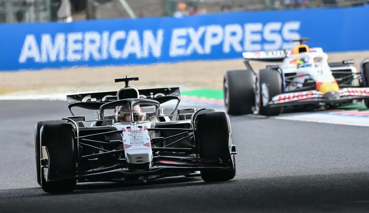 Kejutan Kualifikasi F1 GP Jepang 2025, Max Verstappen Rebut Pole Position - Foto Liputan6.com