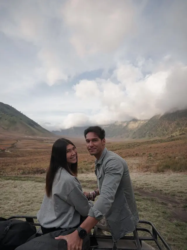 7 Potret Richard Kyle Pamer Pacar Baru, Curi Perhatian - Hot Liputan6.com