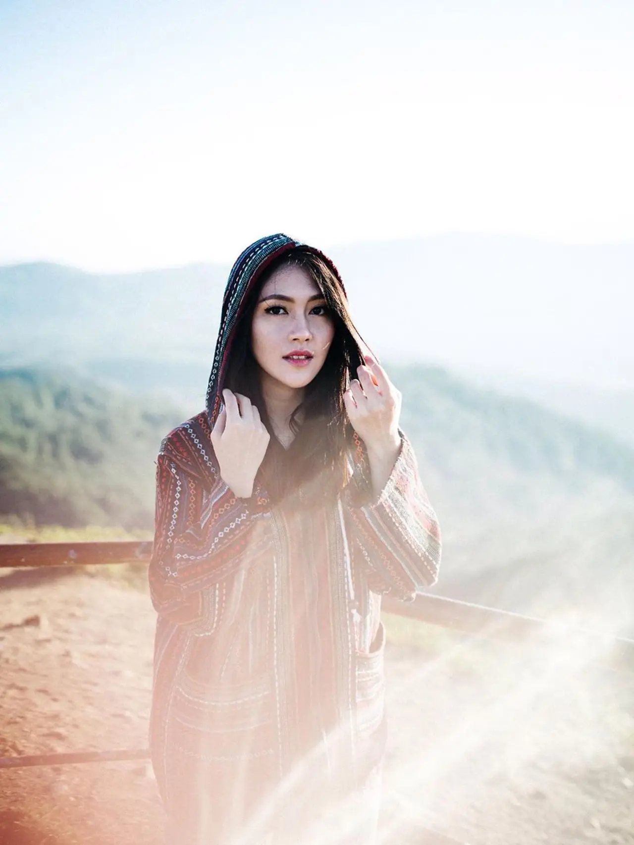 6 Potret Cantik Deanda Puteri, Penyanyi Muda Keponakan Kaka Slank - Hot ...