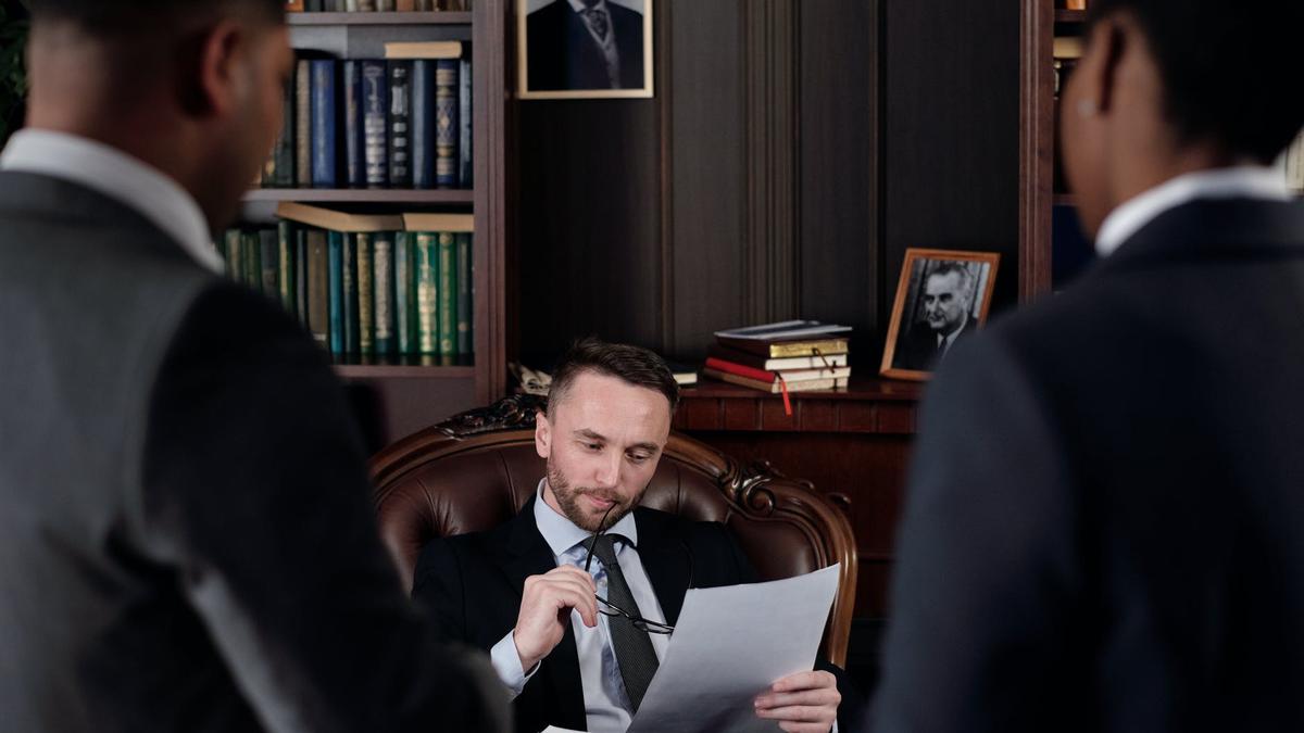 Hakikat Demokrasi adalah Pemerintah dari Rakyat, oleh Rakyat, dan untuk ...