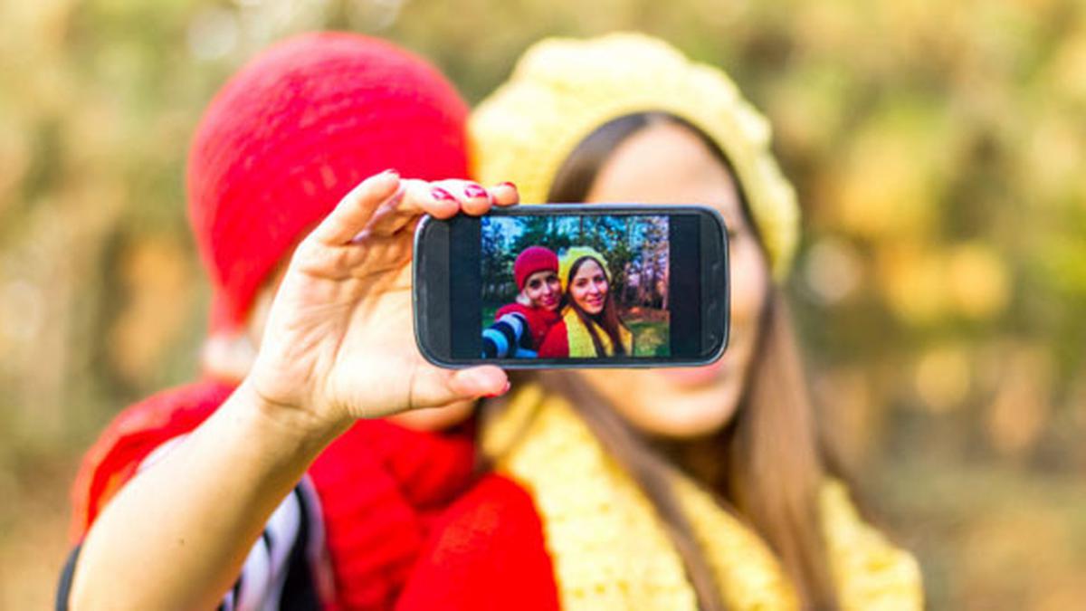 Awas, Kebanyakan Selfie Bisa Picu Sakit Jiwa - Beauty Fimela.com
