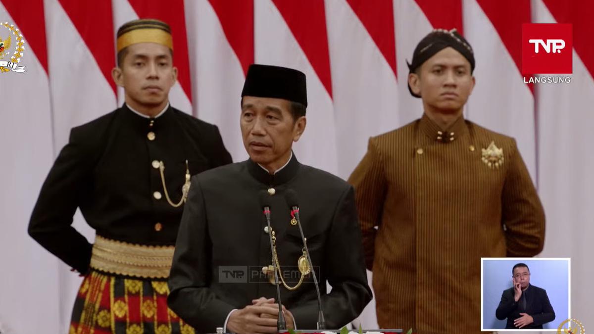 Presiden Jokowi Pakai Baju Adat Betawi Ujung Serong di Sidang MPR Tahunan Terakhir - Fashion ...