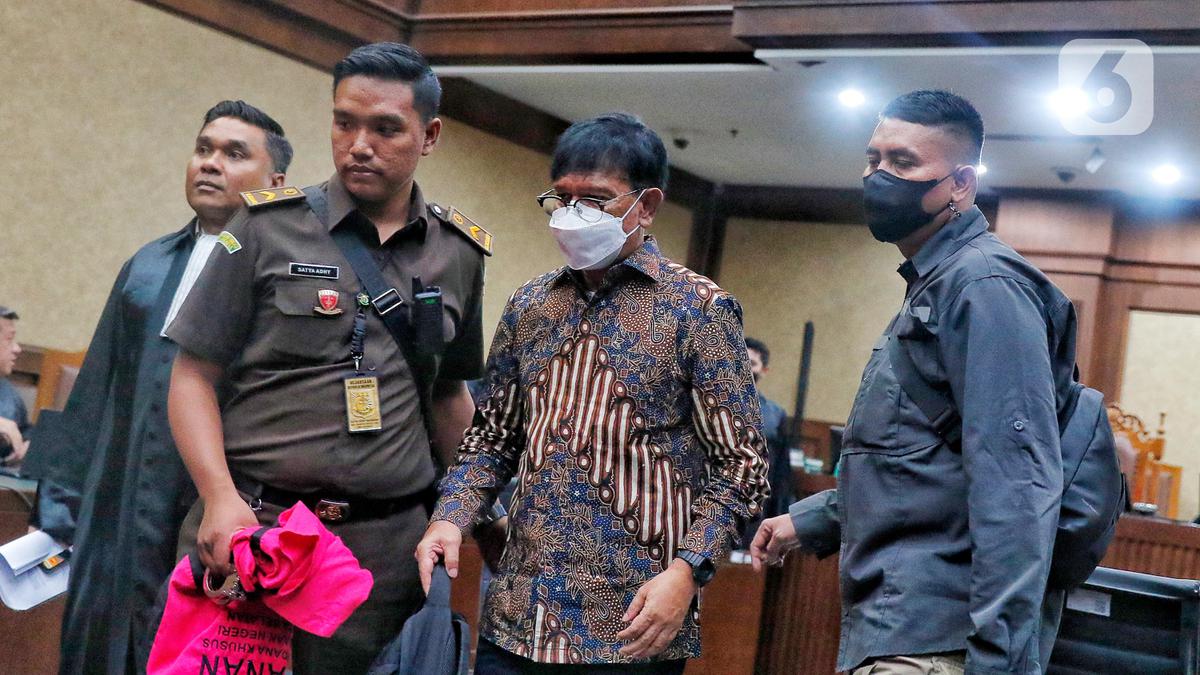 Johnny G. Plate Sampaikan Nota Keberatan dalam Sidang Kasus Korupsi BTS ...