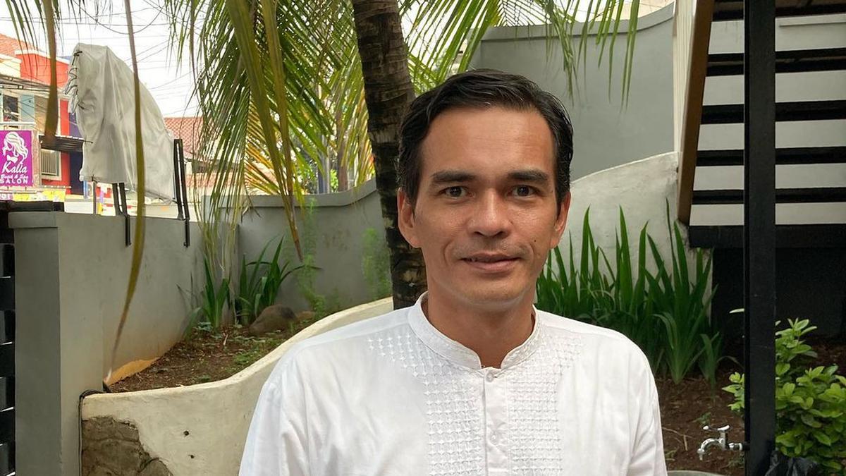 Teddy Syah, Suami Mendiang Rina Gunawan Menikah Lagi