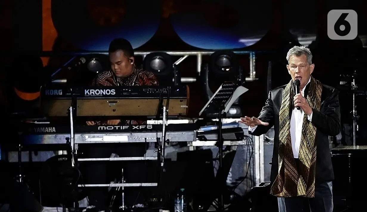 FOTO: David Foster Tampil Mengesankan di Batik Music Festival 2019 ...