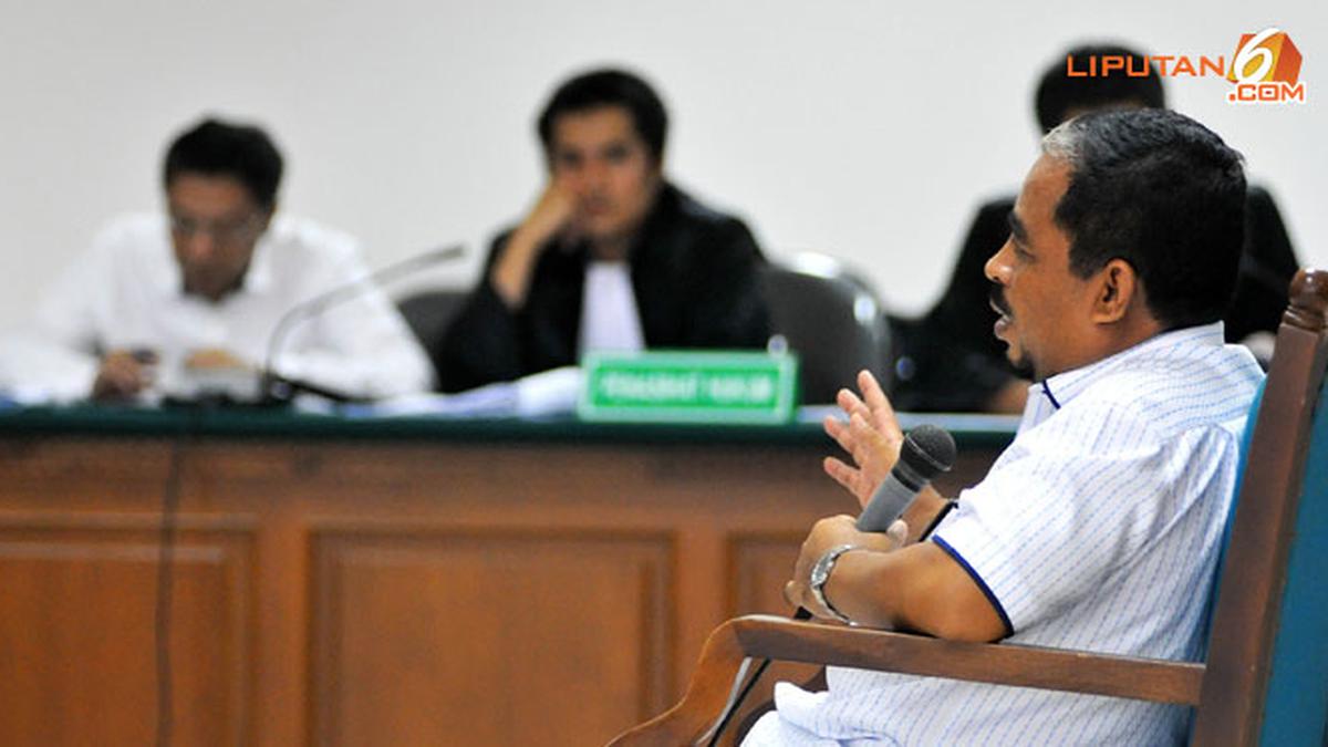 Luthfi Hasan Ishaaq Mengaku Terima Uang dari Fathanah - Foto Liputan6.com