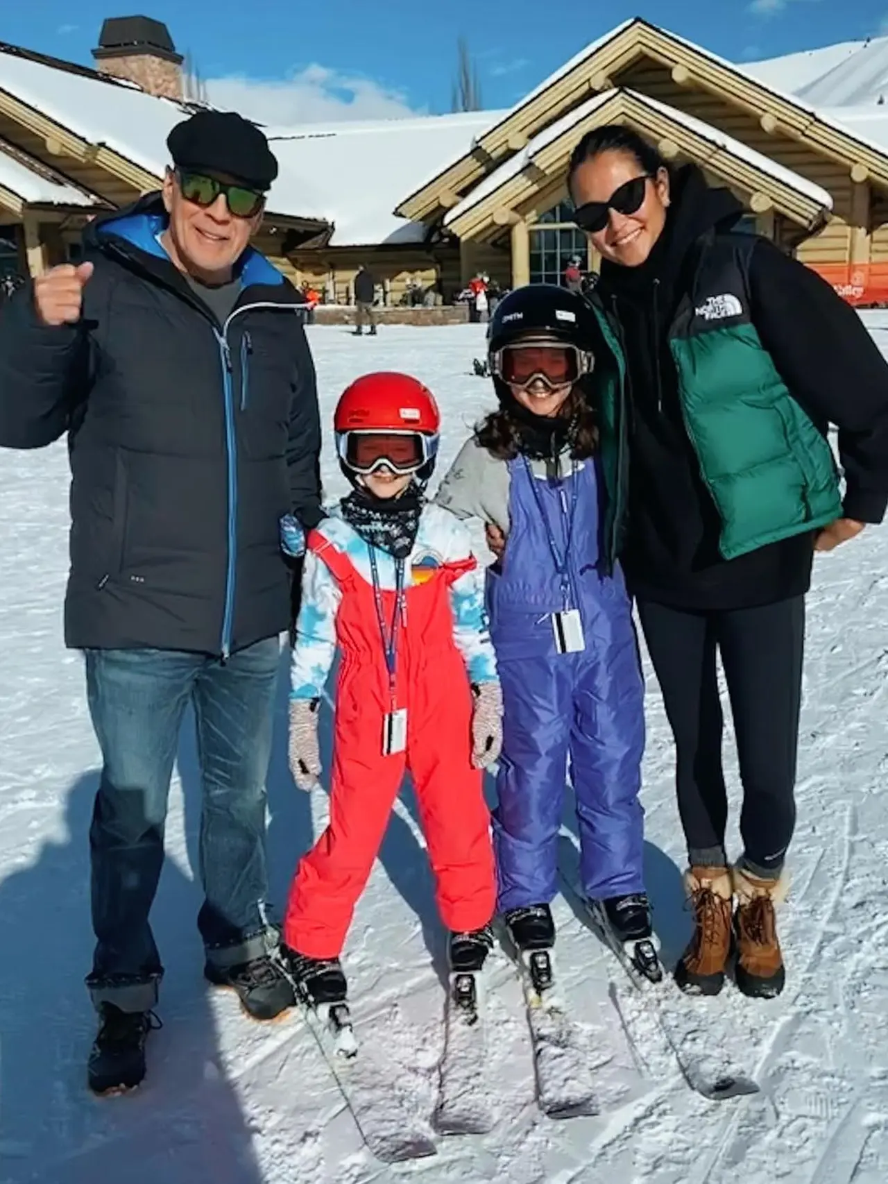 Bruce Willis Hadapi Demensia yang Renggut Kemampuan Komunikasinya, Sang ...