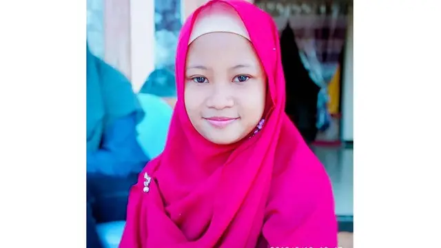 5 Potret Aminatuz Zuroh, Wanita yang Dilamar Ponari Si Dukun Cilik ...