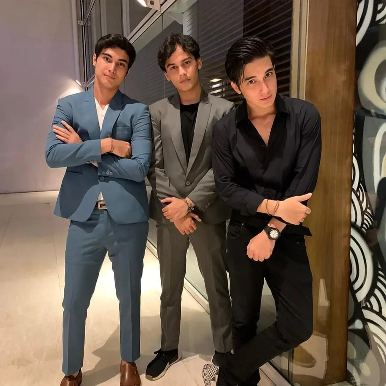 6 Potret Kebersamaan Cinta Brian dan Junior Roberts, Kakak Adik yang Kompak - Hot Liputan6.com