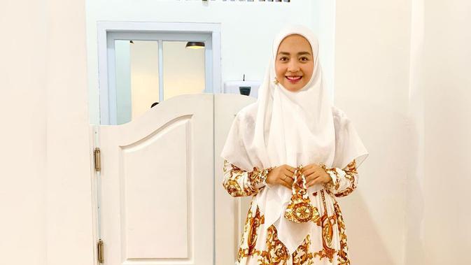 Lama Vakum, Ini 7 Potret Terbaru Nuri Maulida yang Makin Menawan