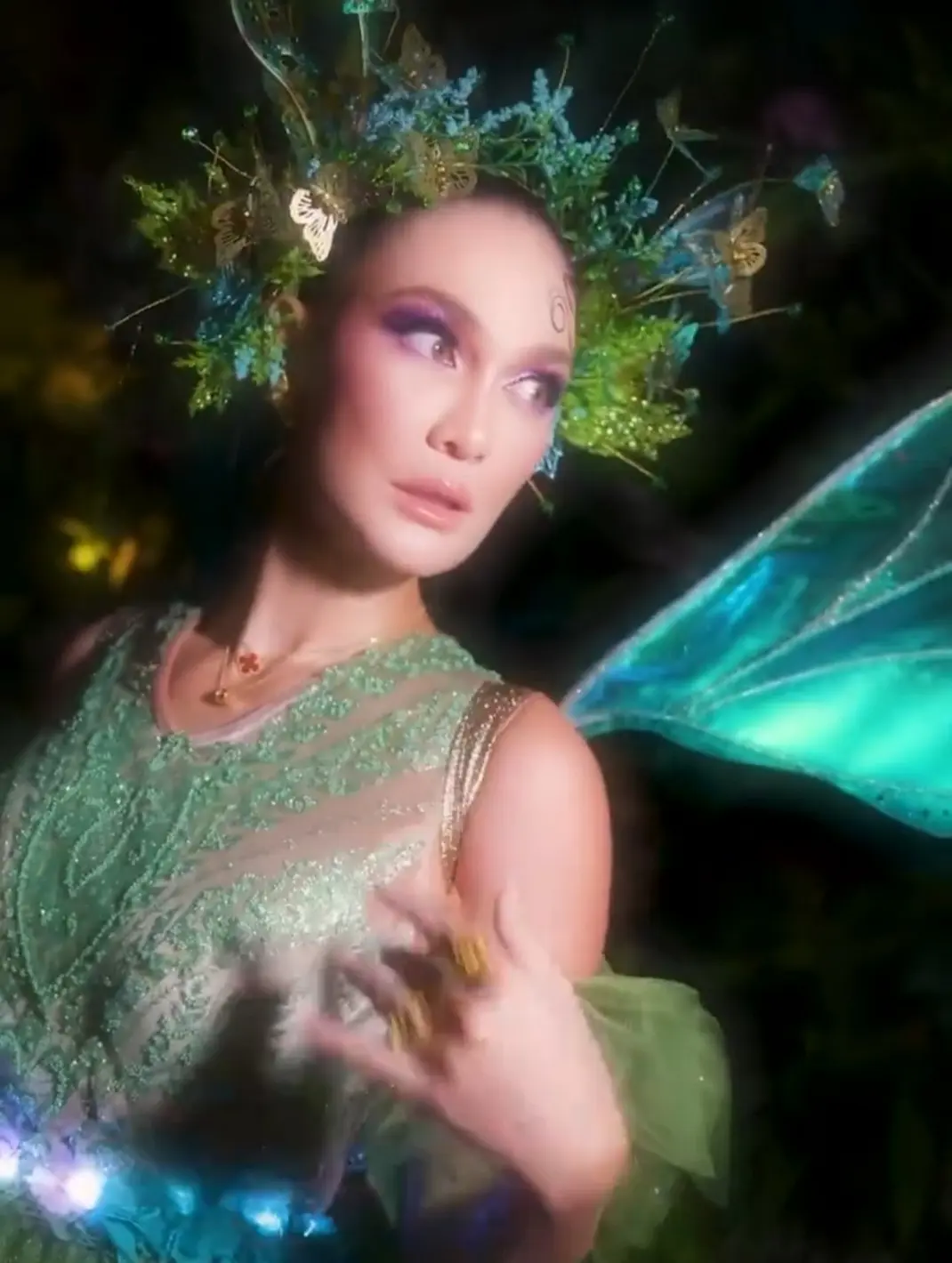 6 Potret Luna Maya Berubah Jadi Tinkerbell di Ultah Ashanty ...