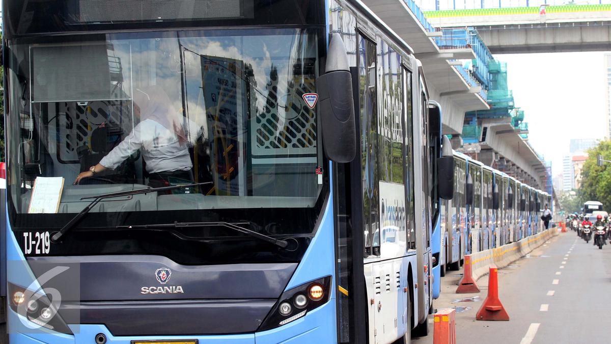 Etleboro.org - Transjakarta uji coba bus listrik baru