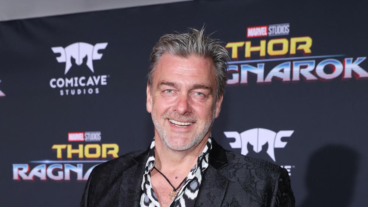 Mengenang Ray Stevenson, Aktor di Film Thor yang Meninggal Saat Proses ...
