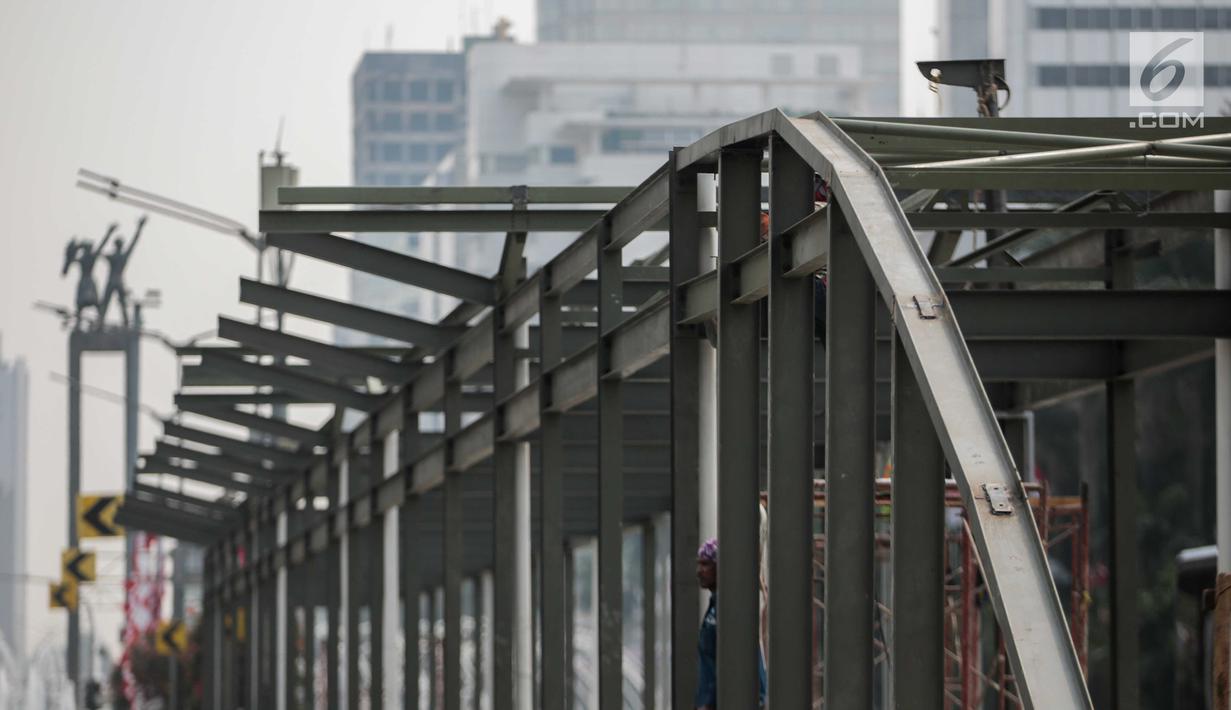 FOTO: Melihat Pembangunan Halte Tosari Baru - Foto Liputan6.com