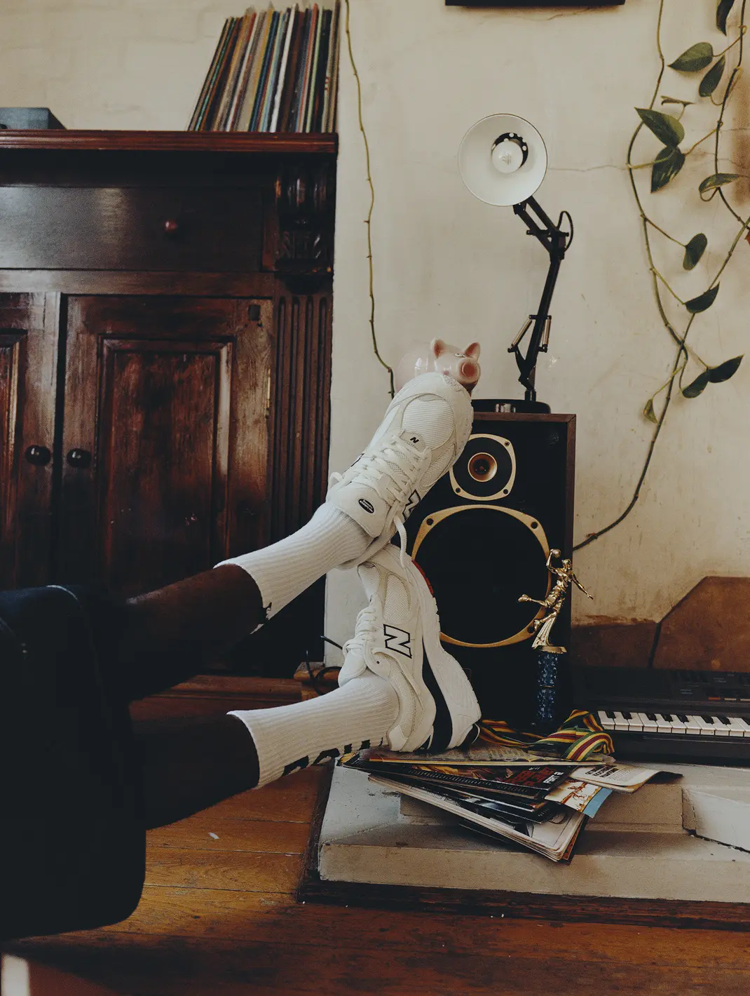 Intip Desain Sepatu Koleksi New Balance x MATTE Secara Eksklusif di ...