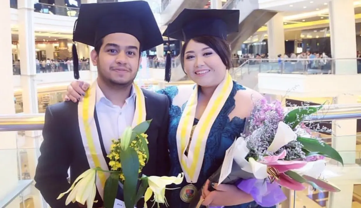 Potret Kedekatan Selebgram Fadil Jaidi dan Clarissa Putri, Sahabatan ...