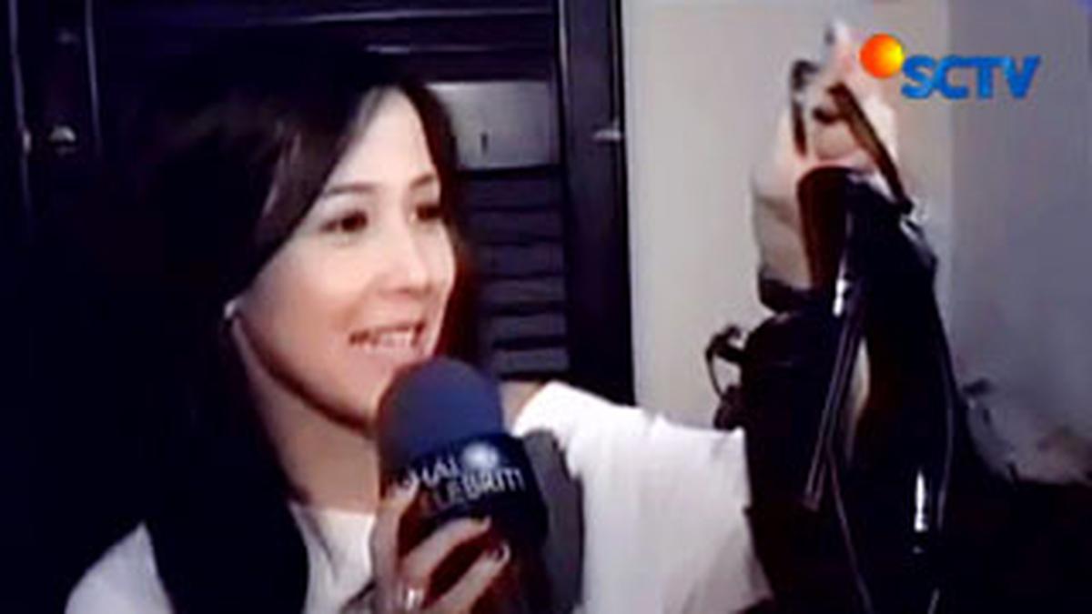 Mengintip Koleksi Tika Putri - ShowBiz Liputan6.com