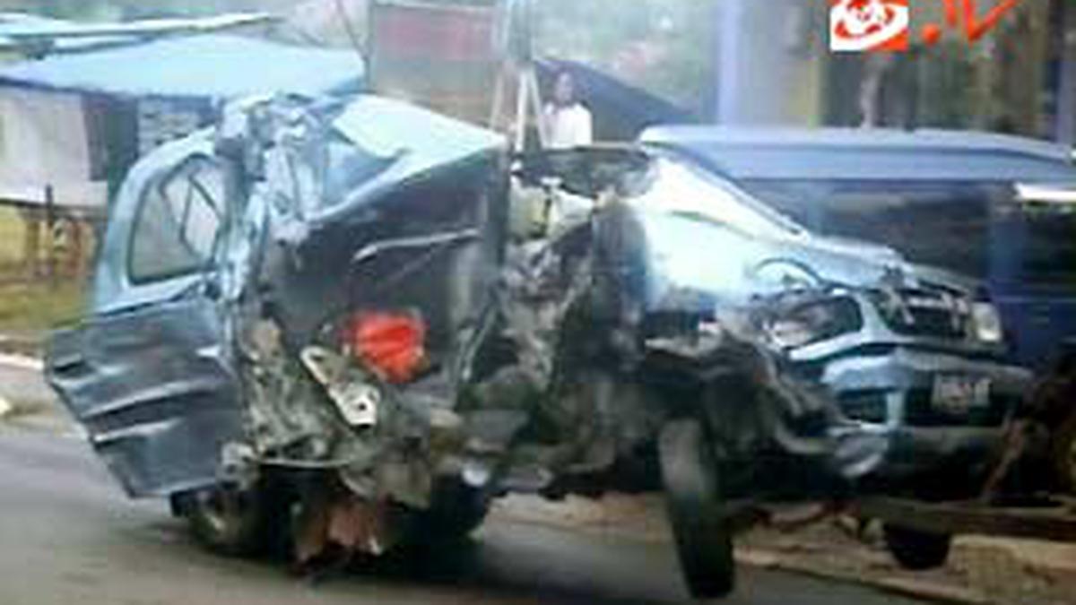 Truk Tabrak Panther, Dua Orang Tewas - News Liputan6.com