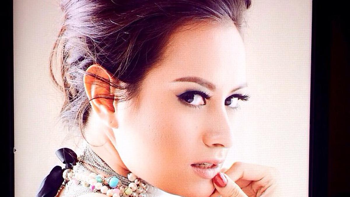 Vicky Monica, Wanita Seksi yang Sempat Dekat dengan Restu Sinaga ...