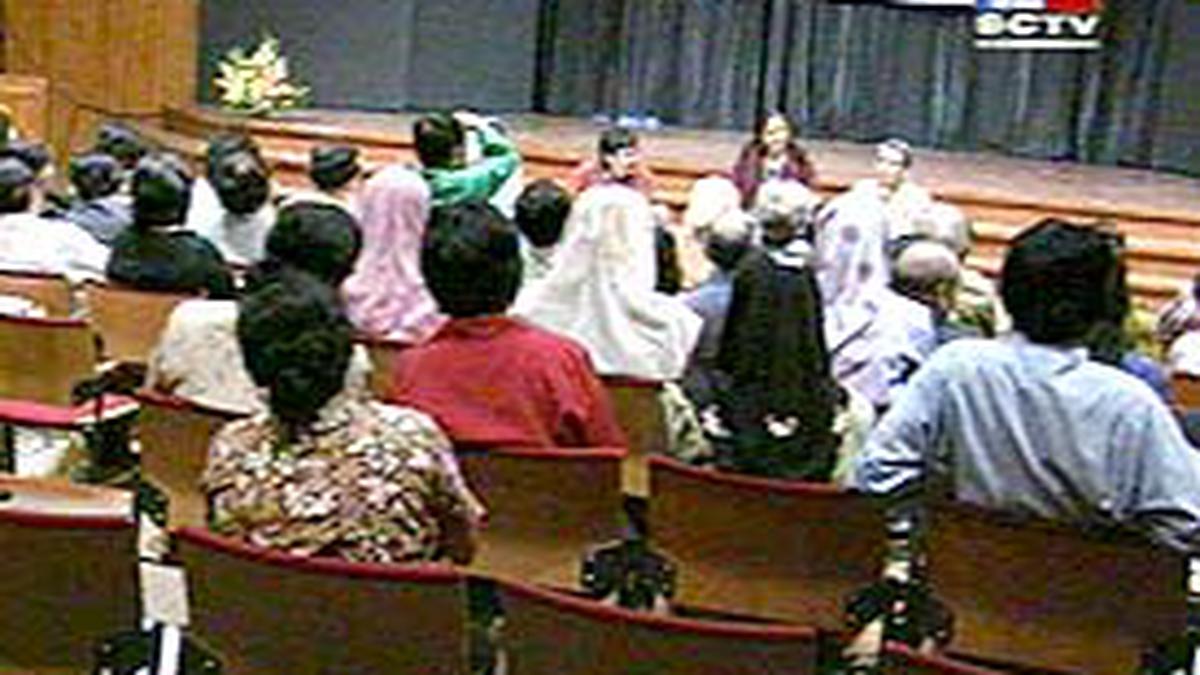 Suara Perempuan di Ultah Saparinah Sadli - News Liputan6.com