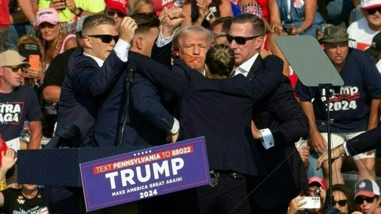 5 Fakta Donald Trump Ditembak saat Kampanye, Dua Orang Tewas - Hot ...