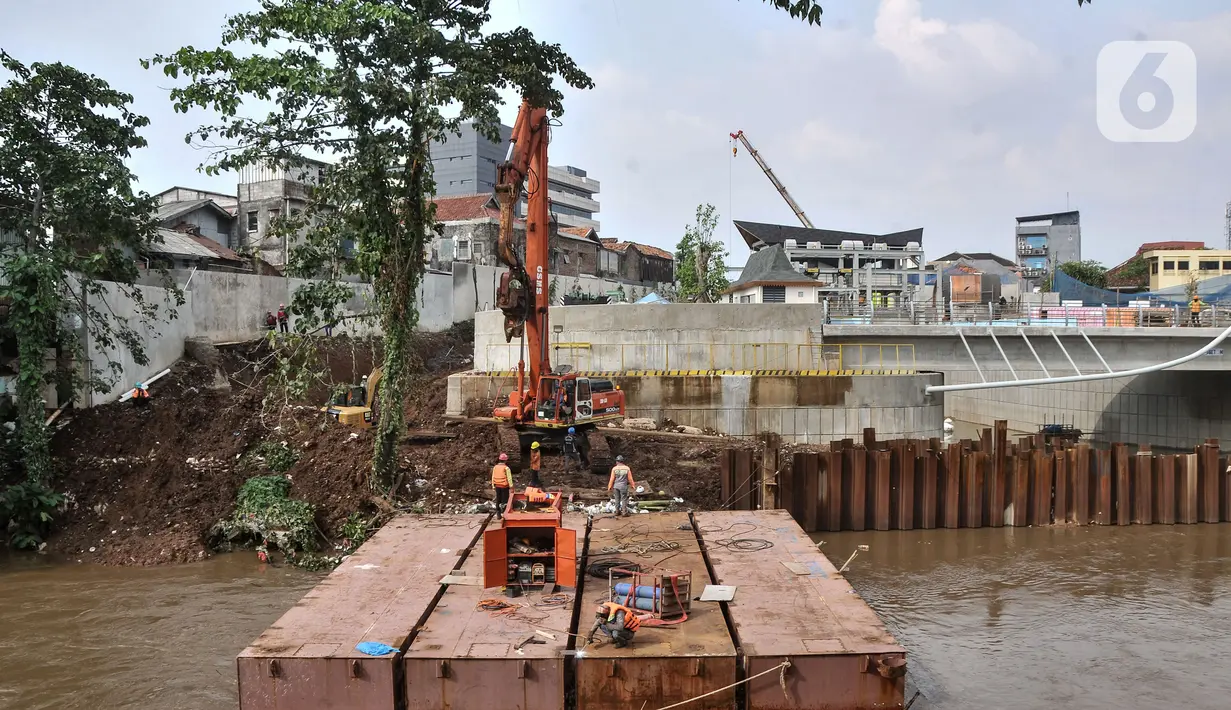Proyek Sodetan Ciliwung Molor dari Target - Foto Liputan6.com