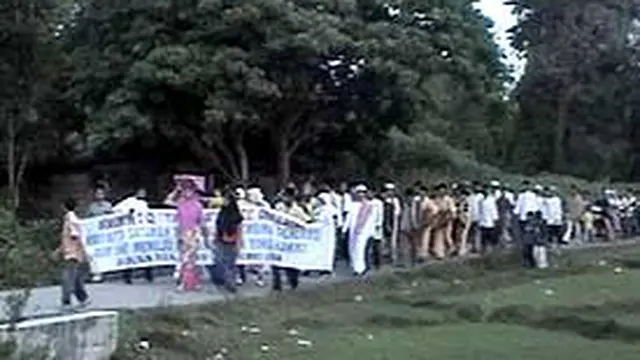 Batobo, Tradisi Menyambut Perantau Mudik - News Liputan6.com