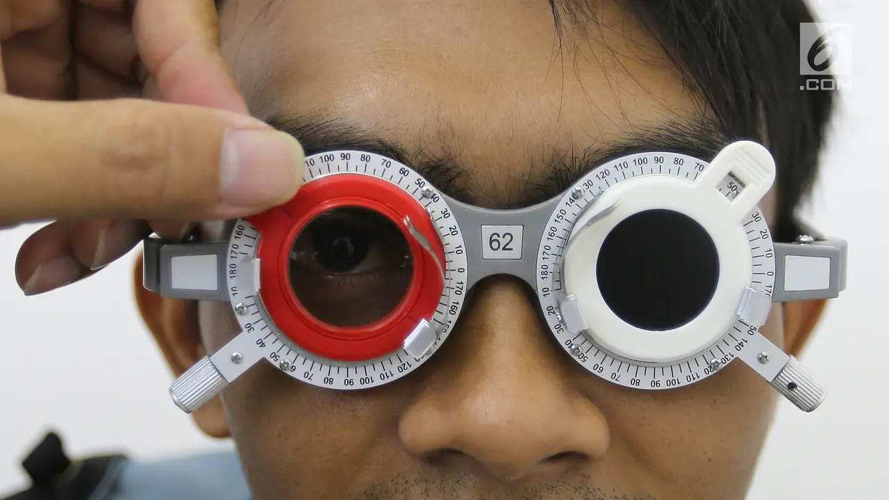 Cara Baca Resep Kacamata, Simak Arti Tiap Singkatannya - Hot Liputan6.com