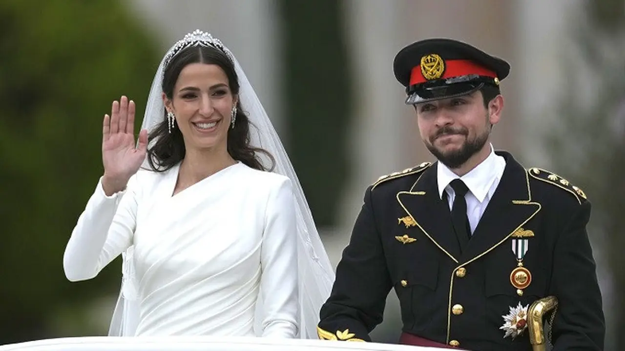 Raja Abdullah II dan Ratu Rania Dikaruniai Cucu Pertama, Diberi Nama ...