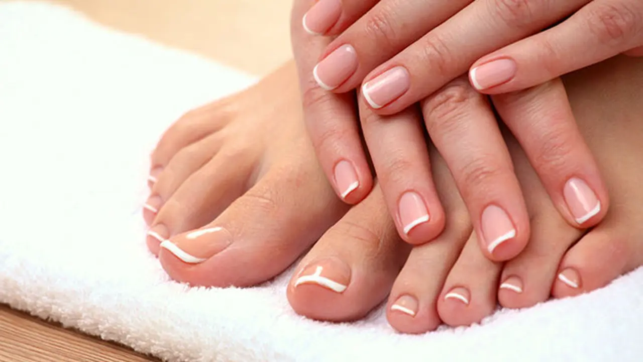 Punya 4 Macam Tanda Putih Ini di Kuku, Kamu Harus Waspada - Citizen6 Liputan6.com