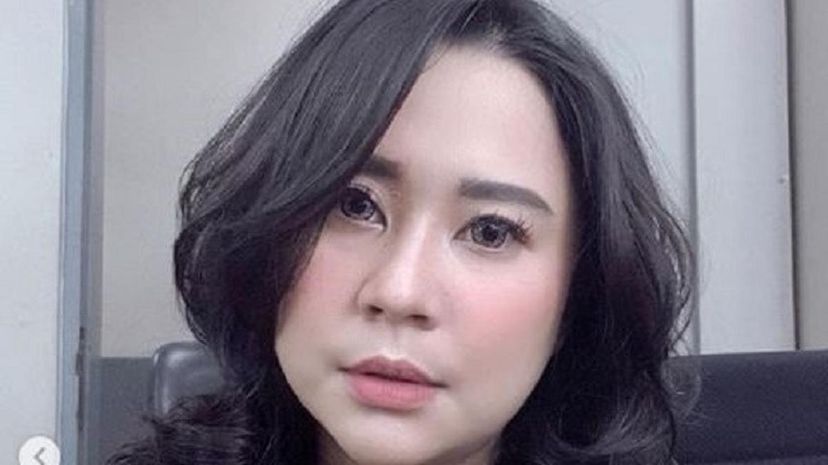 Chikita Meidy Carikan Jodoh Untuk Adik Ada Yang Berminat Showbiz