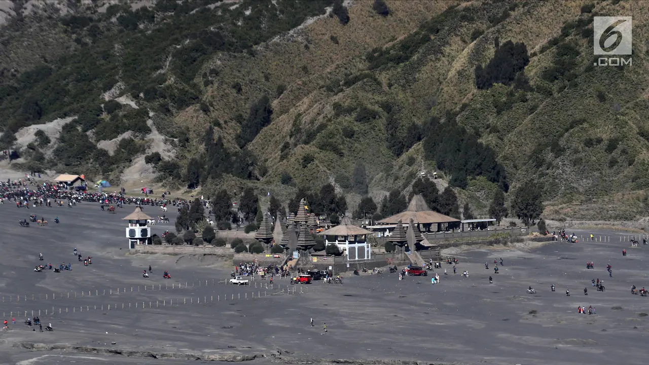 11 Tempat Wisata di Bromo Terpopuler, Paket Lengkap Keindahan Alam ...