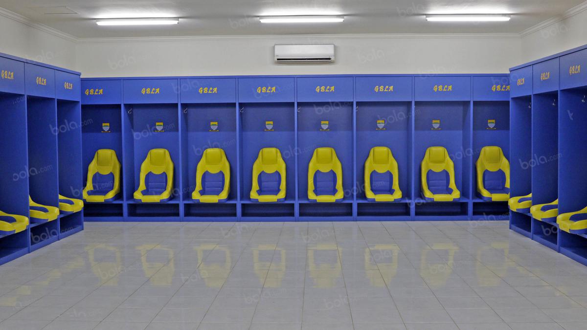 Kamar Ganti dan Bench Persib Bandung yang Eksklusif