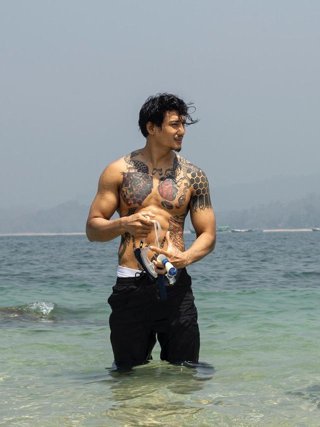 7 Unggahan Terbaru Paing Takhon, Pria Tertampan yang Bebas dari Vonis Penjara - Hot Liputan6.com