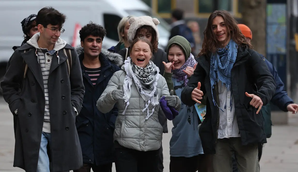 Aktivis Iklim Greta Thunberg Hadiri Hari Kedua Sidang Pelanggaran ...