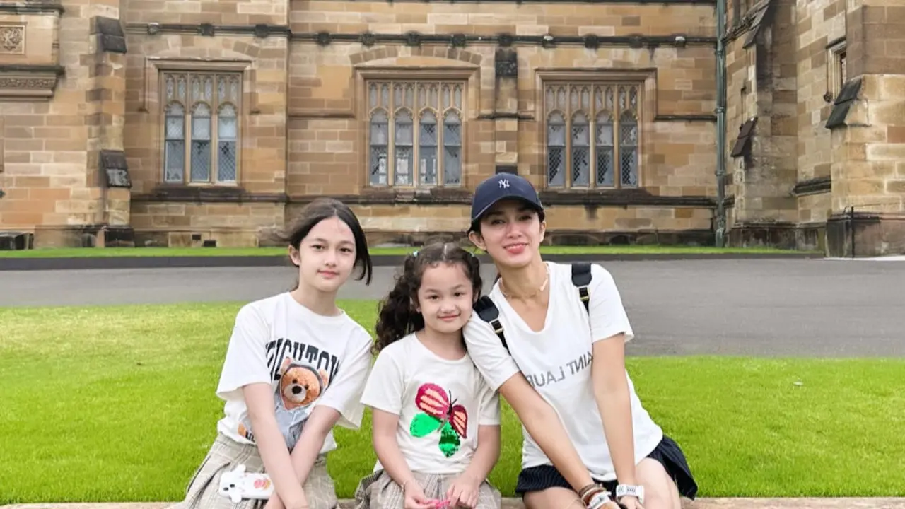 Potret Shakeela Eleanor Putri Ussy dan Andhika, Disebut Anak Artis ...