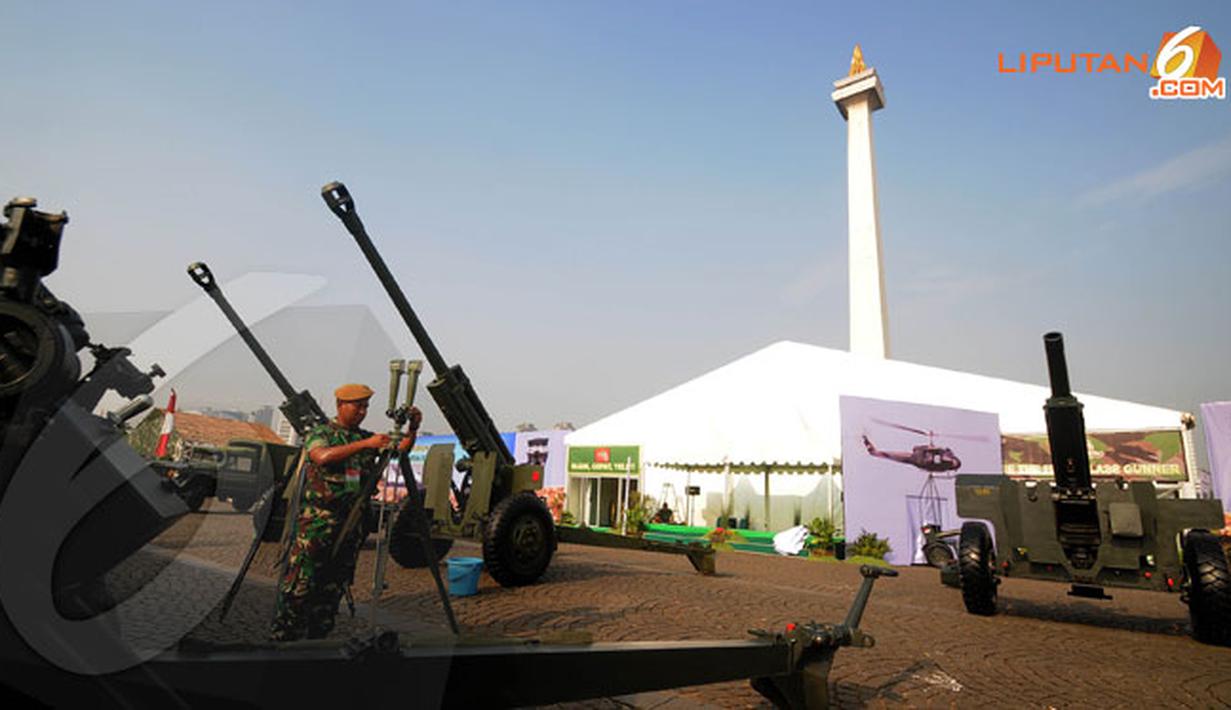 Berbagai Alat Tempur TNI Nampang di Monas - Foto Liputan6.com