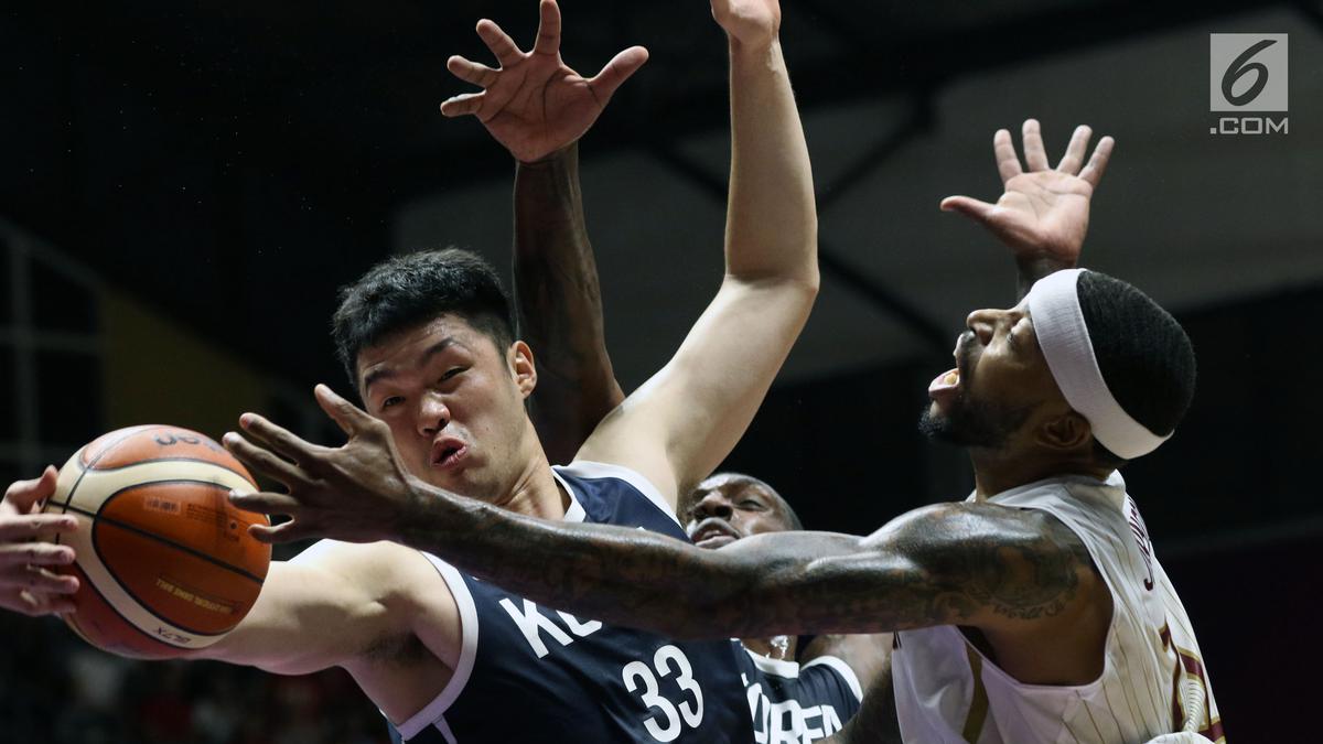FOTO: Timnas Basket Putra Indonesia Kalah Telak dari Korea - Foto ...