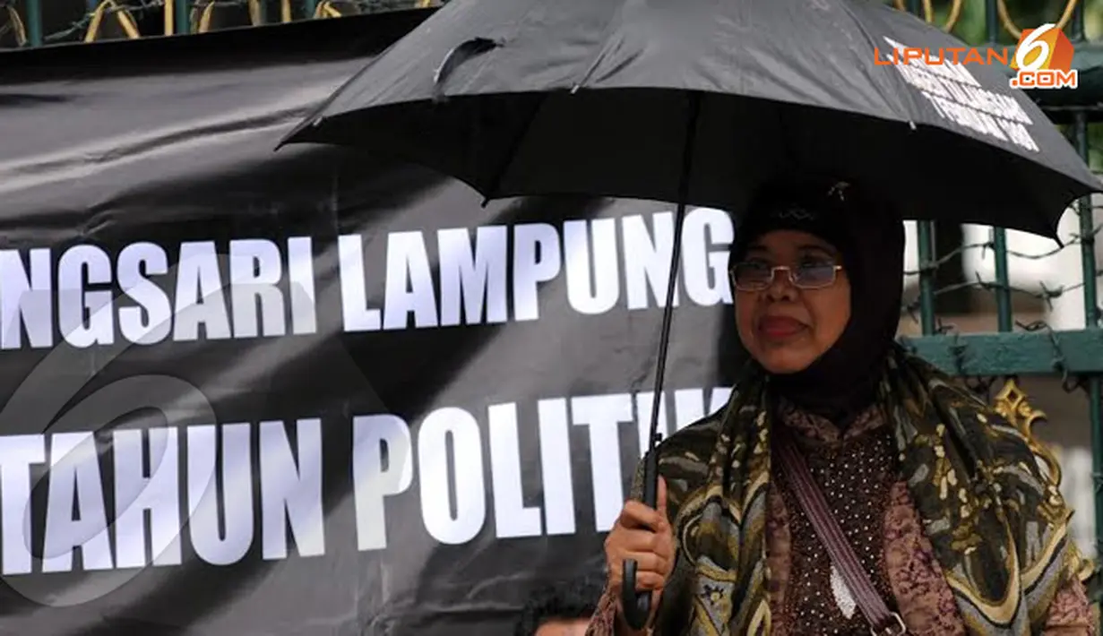[FOTO] Keluarga Korban Talangsari Datangi Kejaksaan Agung - Foto ...