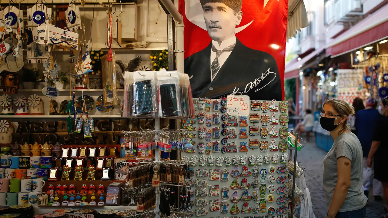 Mustafa Kemal Ataturk, Pahlawan Sekuler Turki yang Akhiri Era ...