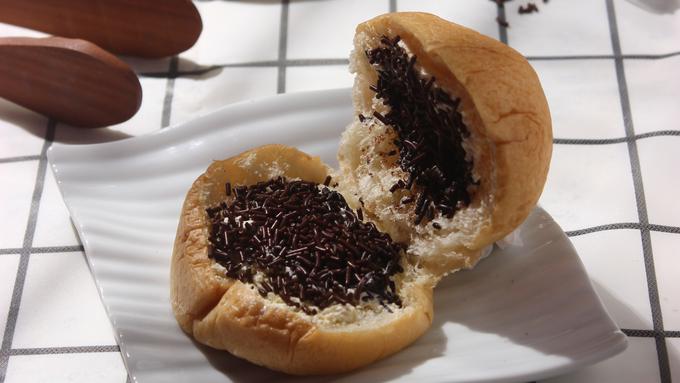 Resep Roti Semir Jadul Praktis - Food Fimela.com