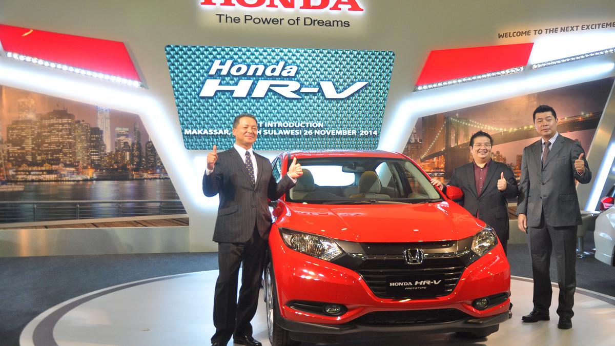 Honda Centak 480 Unit Penjualan di Pameran Otomotif Makassar 2014